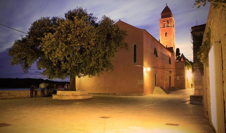 Grad Rab - Informacije, Slike i Virtualna šetnja